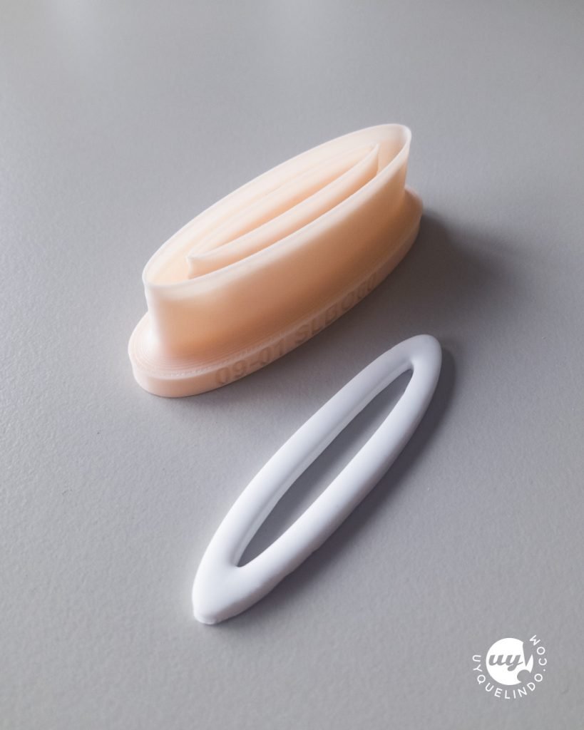 Narrow link cutter for polymer clay, in 2 sizes - Oops how cute!