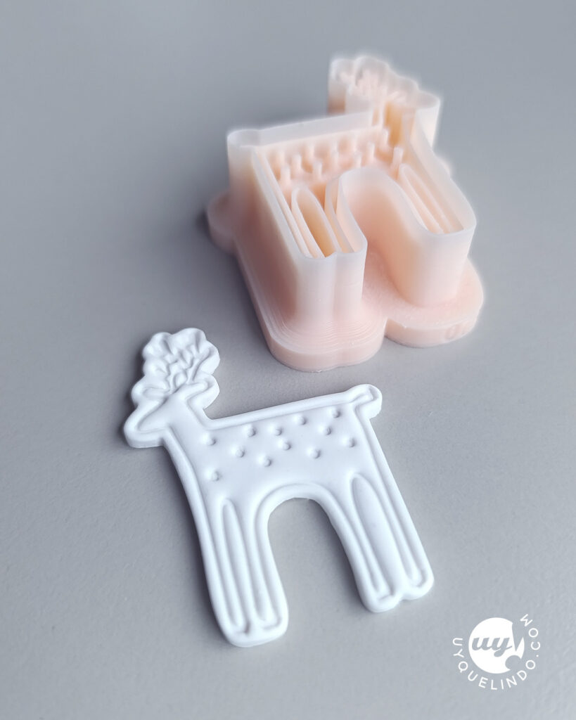 Deer Silhouette Cutter- Uy qué lindo!